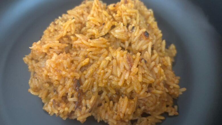 אורז אדום בסגנון עירקי - מתכון פשוט עם טעמים חמים - מאכלים